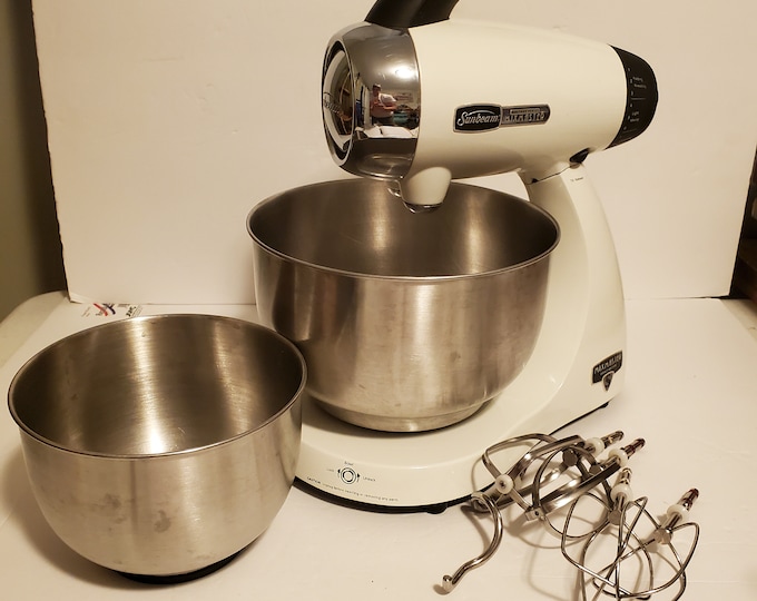 Vintage Sunbeam Mixmaster Stand Mixer Model 2346 With 2 Bowls and ...