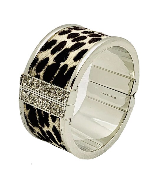 bangle with leopard - Gem