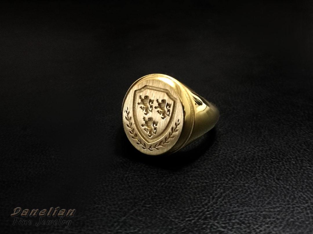 Custom Family Crest Signet Ring: Sterling Silver Coat of Arms - Etsy