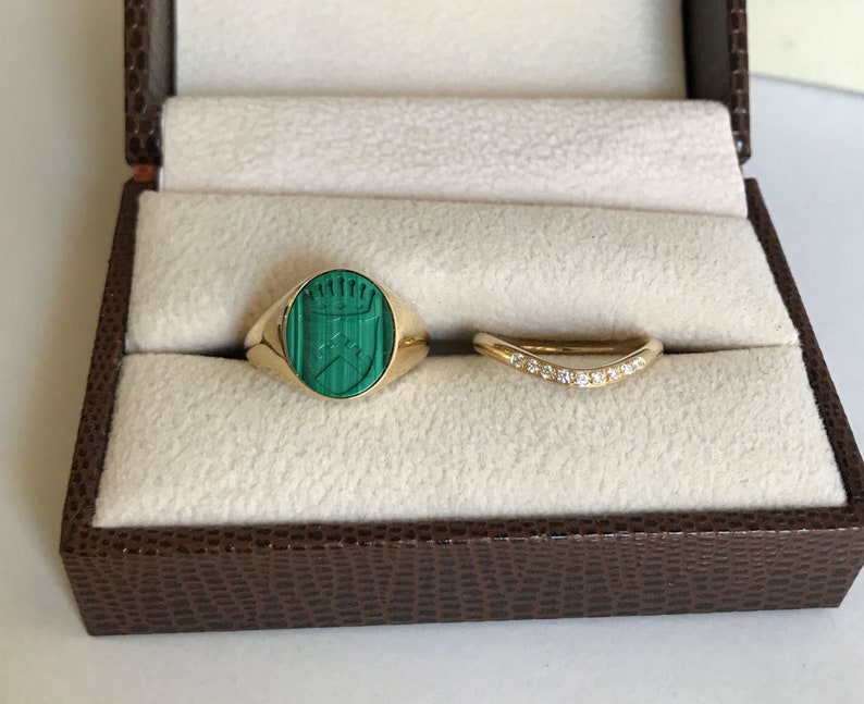 Gemstone Signet Ring Solid Gold Ring Coat of Arms Ring - Etsy