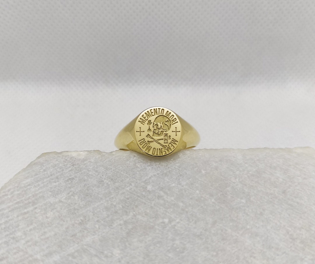 Memento Mori Signet Ring Gold Skull Ring Biker Ring Memento Mori Jewelry Engraved Skull Gold Pinky Ring Solid Gold Ring Gothic Ring