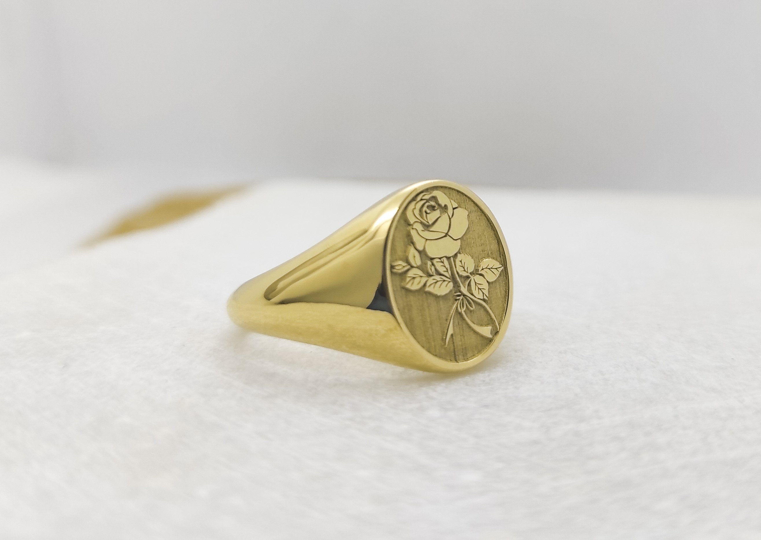 Solid Gold Rose Signet Ring: Engraved Flower Jewelry, Personalized - Etsy