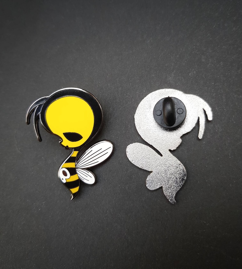 Bee Pin Hard Enamel Pin Cute Bee Art Bumblebee Brooch Bug - Etsy