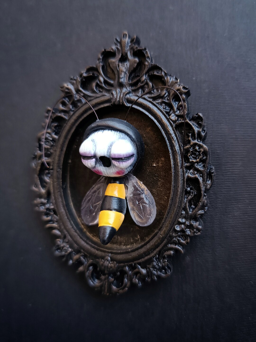Bee Sculpture Ooak Creepy Art Art Creepy Cute Faux Taxidermy Gothic ...