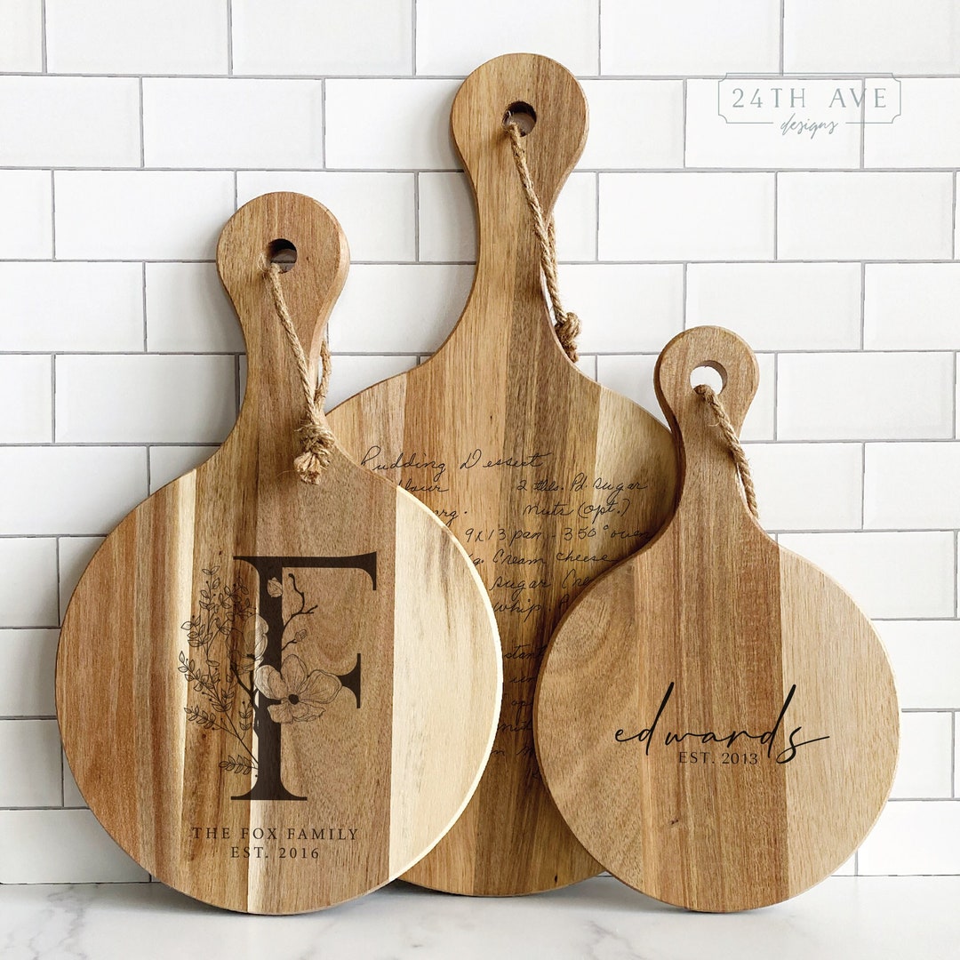 Personalized Round Cutting Board With Family Name- Recipe Cutting Board ...