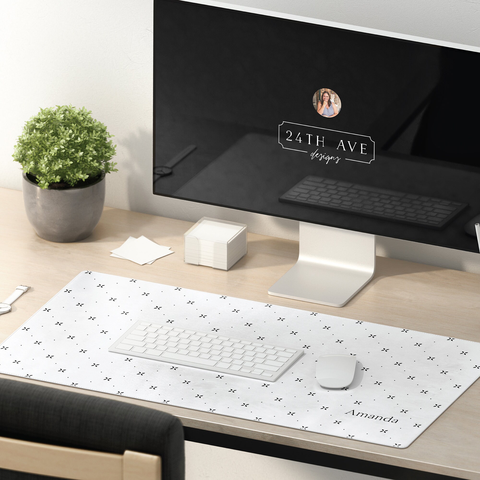 Minimal Desk Mat Minimal Back and White Design Personalized | Etsy