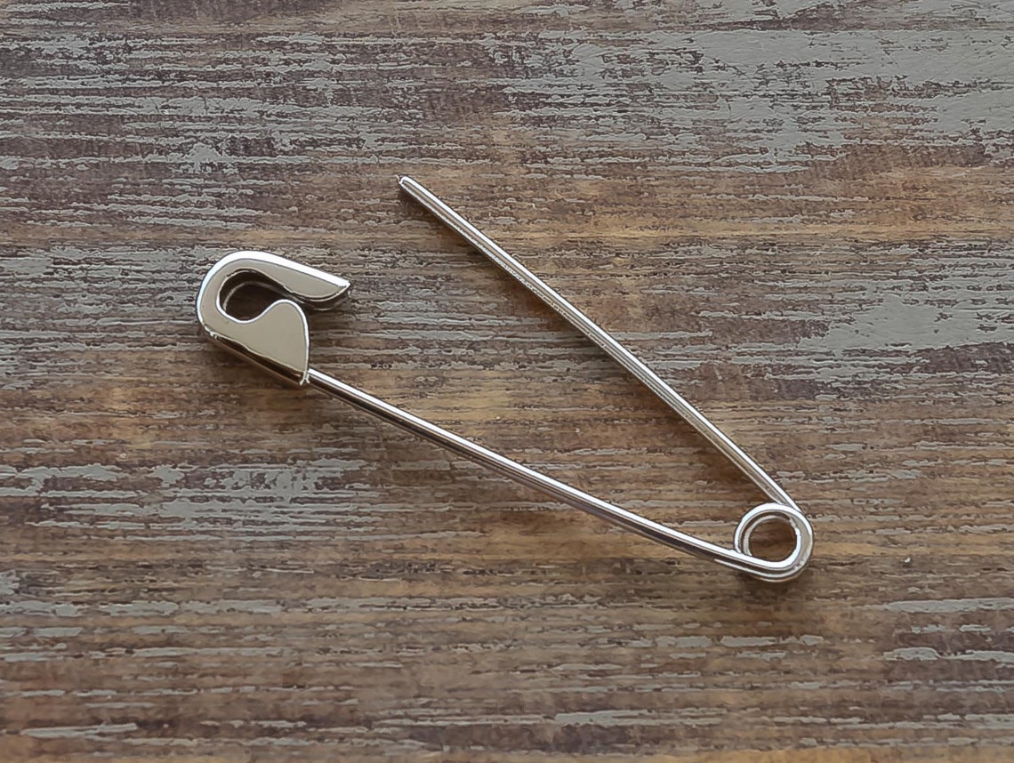 Gold Safety Pin Brooch: Minimalist Modern Jewelry 1.25 Inches - Etsy
