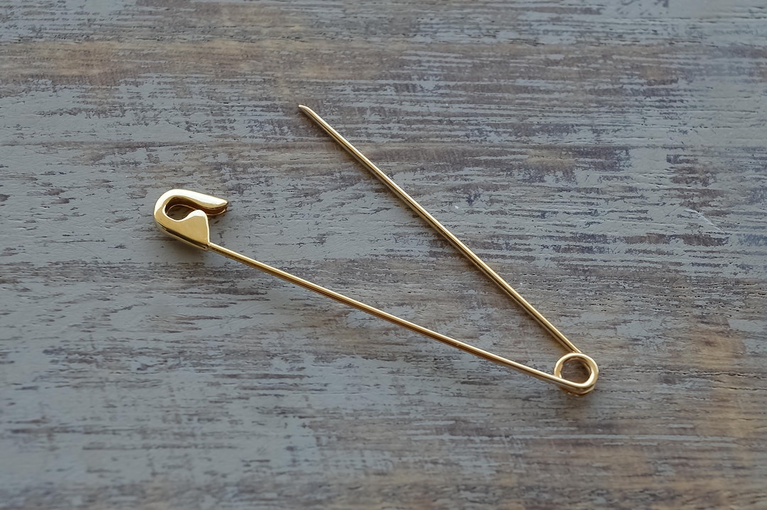 Gold Safety Pin Punk Industrial Piercing Earring Minimalist Millennial ...