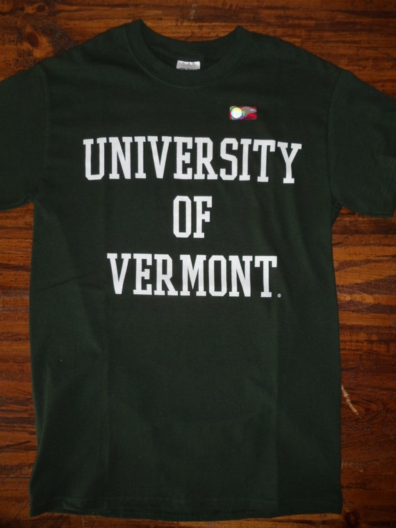UVM University of Vermont T-shirt With Paw on Back | Etsy