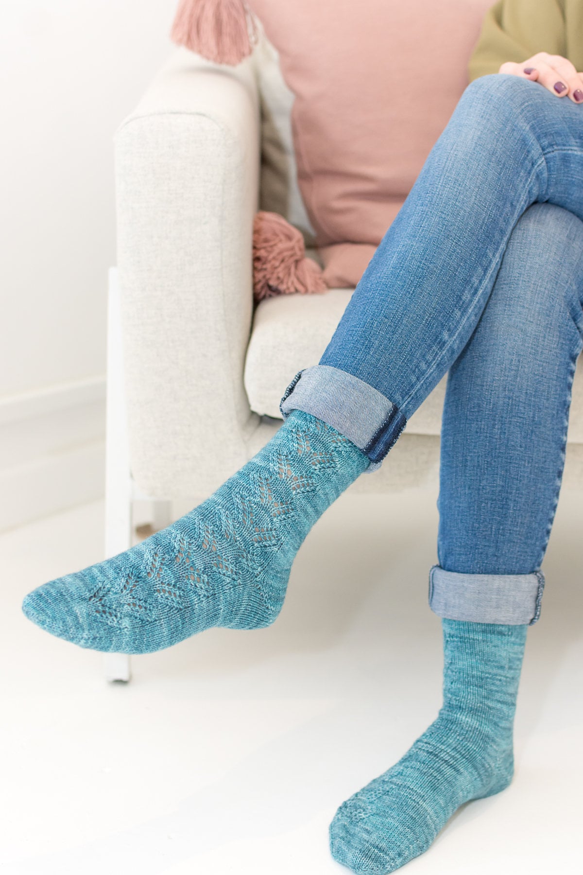 Solace Lace Sock Knitting Pattern - Etsy