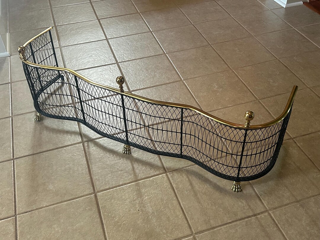 Virginia Metalcrafters Williamsburg Serpentine Fireplace Fender ...