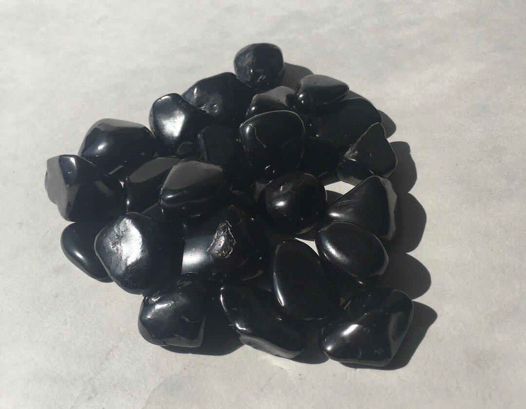 Shungite Tumbled Stone, (.5-1.25 Inch) - Etsy