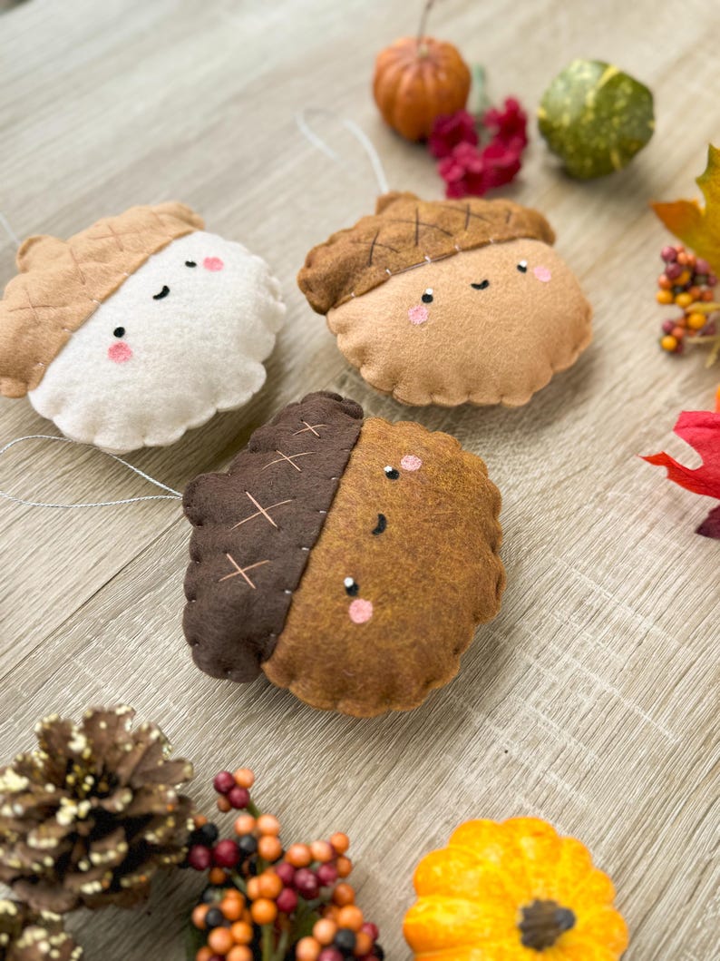 Acorn Ornaments - Autumn Decor, Fall Tree, Felt Fall Leaves, Handmade ...