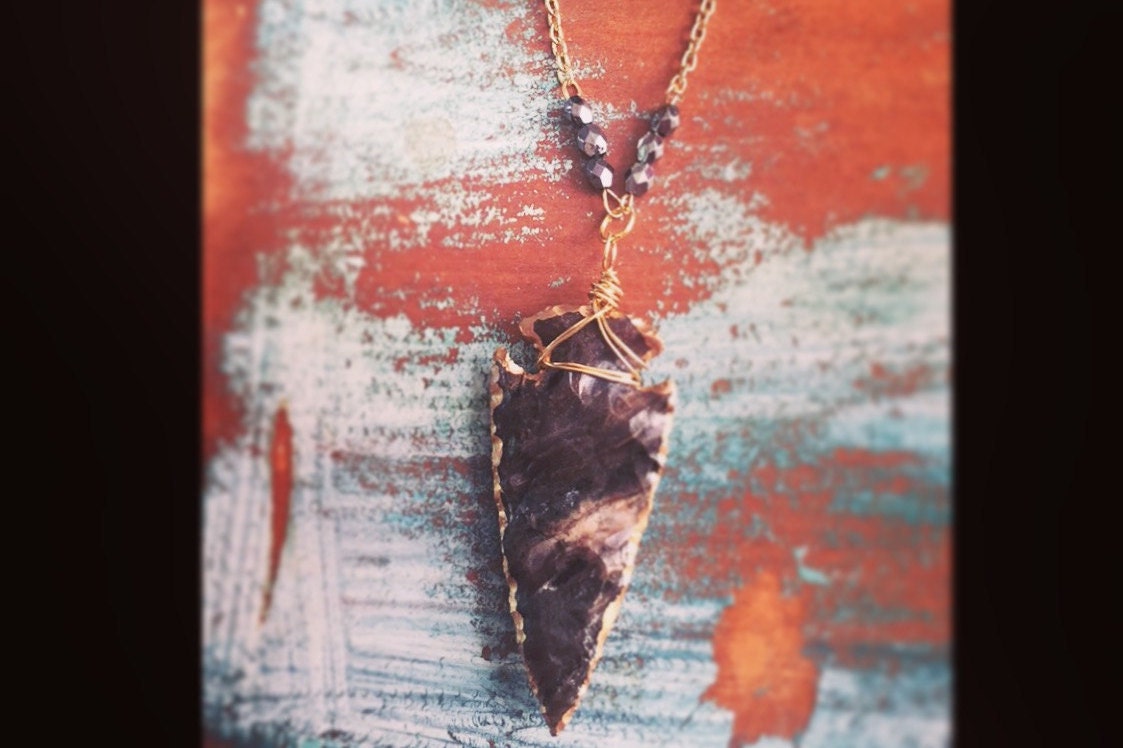 Gold Leaf Arrowhead Necklace - Etsy