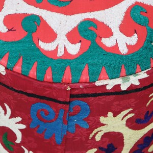 Vintage Oriental Luxurious Suzani Stool Chair Stool Seat Cushion ...