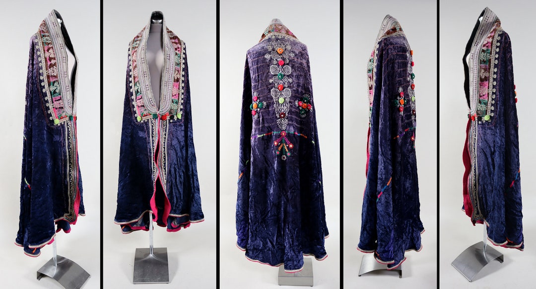 Antique Hand Embroidered Velvet Pakistan Afghanistan Nuristan Kohistan ...