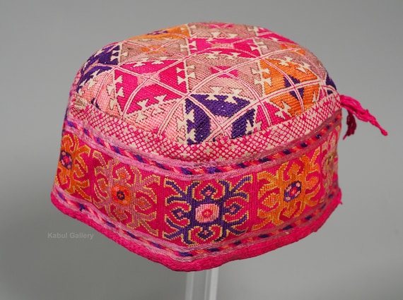 antique Women’s embroidery Hunza Caps and Ceremonial … - Gem