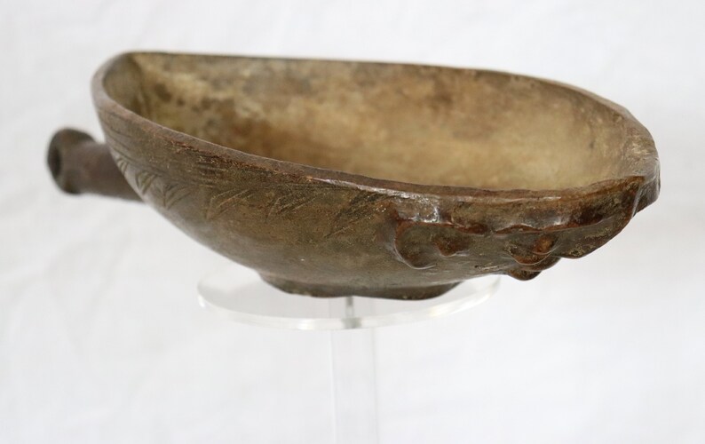 Antique Wooden Ifugaoi Carved Wooden Ritual Kinahu Bowl With Handle ...