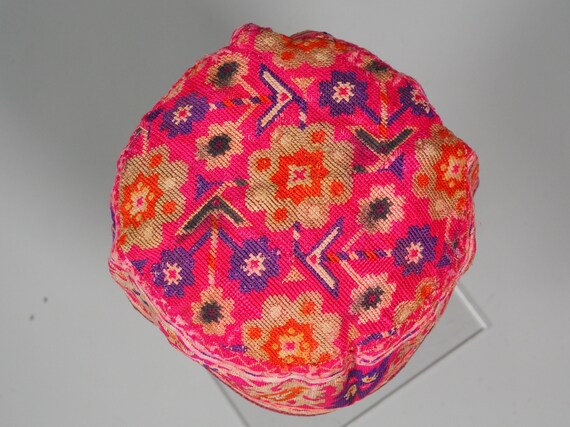 antique Women’s embroidery Hunza Caps and Ceremonial … - Gem