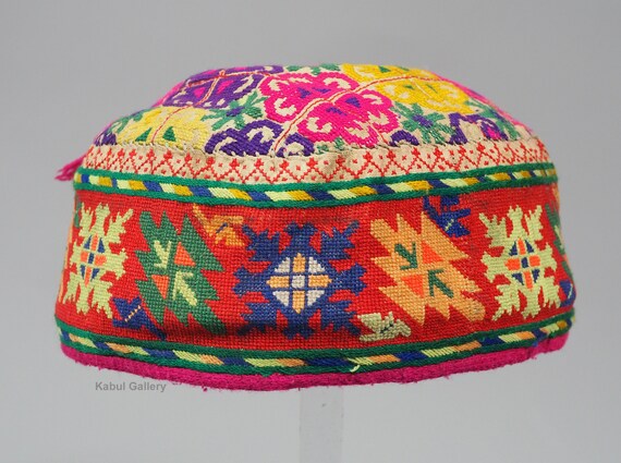 antique Women’s embroidery Hunza Caps and Ceremonial … - Gem