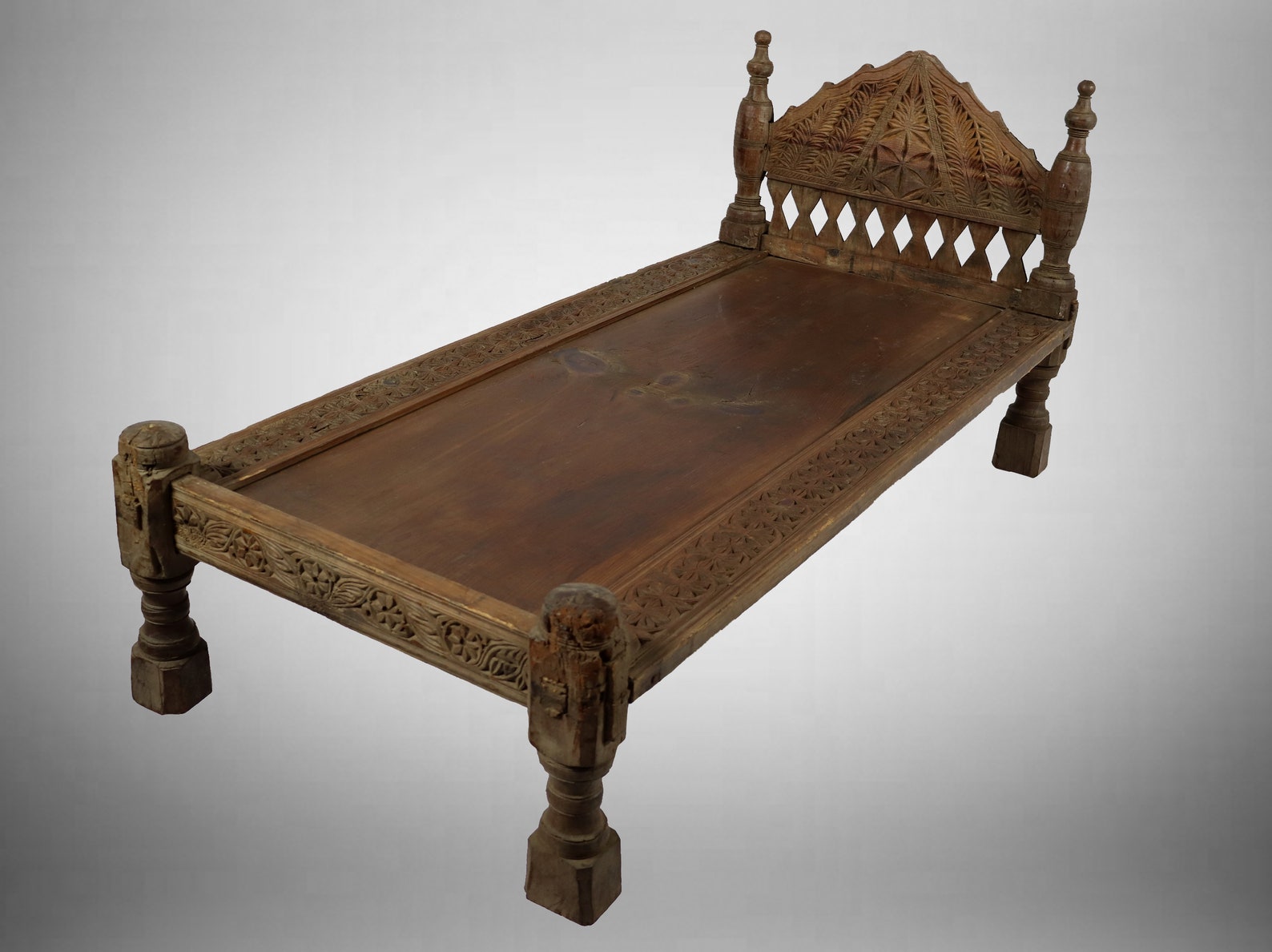 Prayer Bench Islamic Table Prayer Board Jaye Namaz Swat Valley, North ...