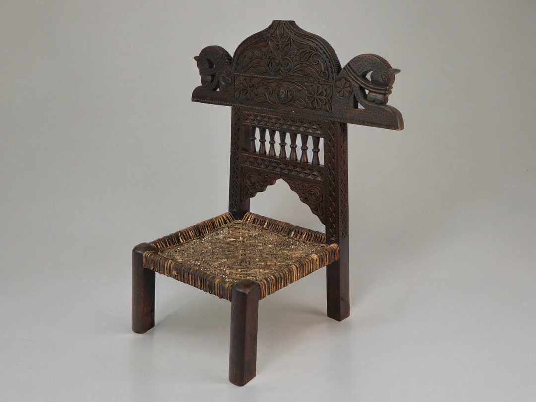 Vintage Orient Cedar Wood Low Wedding Chair From Nuristan Afghanistan ...