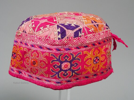 antique Women’s embroidery Hunza Caps and Ceremonial … - Gem