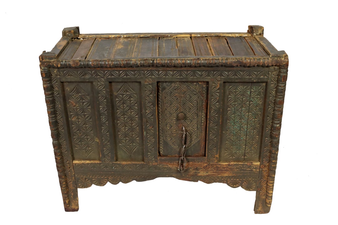 Antique 19th Century Orient Vintage Wooden Nomadic Yurt Treasure Dowry ...
