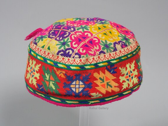 antique Women’s embroidery Hunza Caps and Ceremonial … - Gem