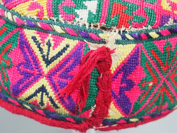 antique Women’s embroidery Hunza Caps and Ceremonial … - Gem