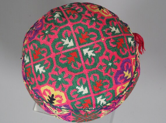 antique Women’s embroidery Hunza Caps and Ceremonial … - Gem