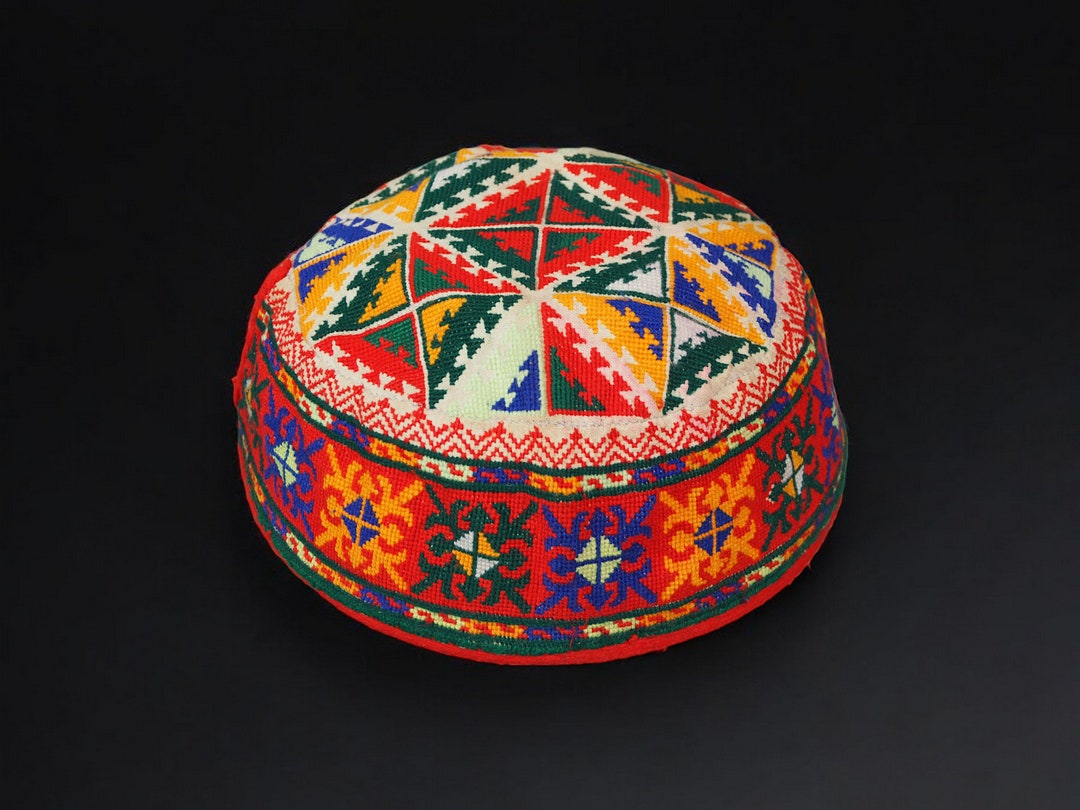 Antique Women’s Embroidery Hunza Caps and Ceremonial Headdress by Women ...