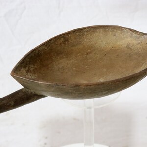 Antique Wooden Ifugaoi Carved Wooden Ritual Kinahu Bowl With Handle ...