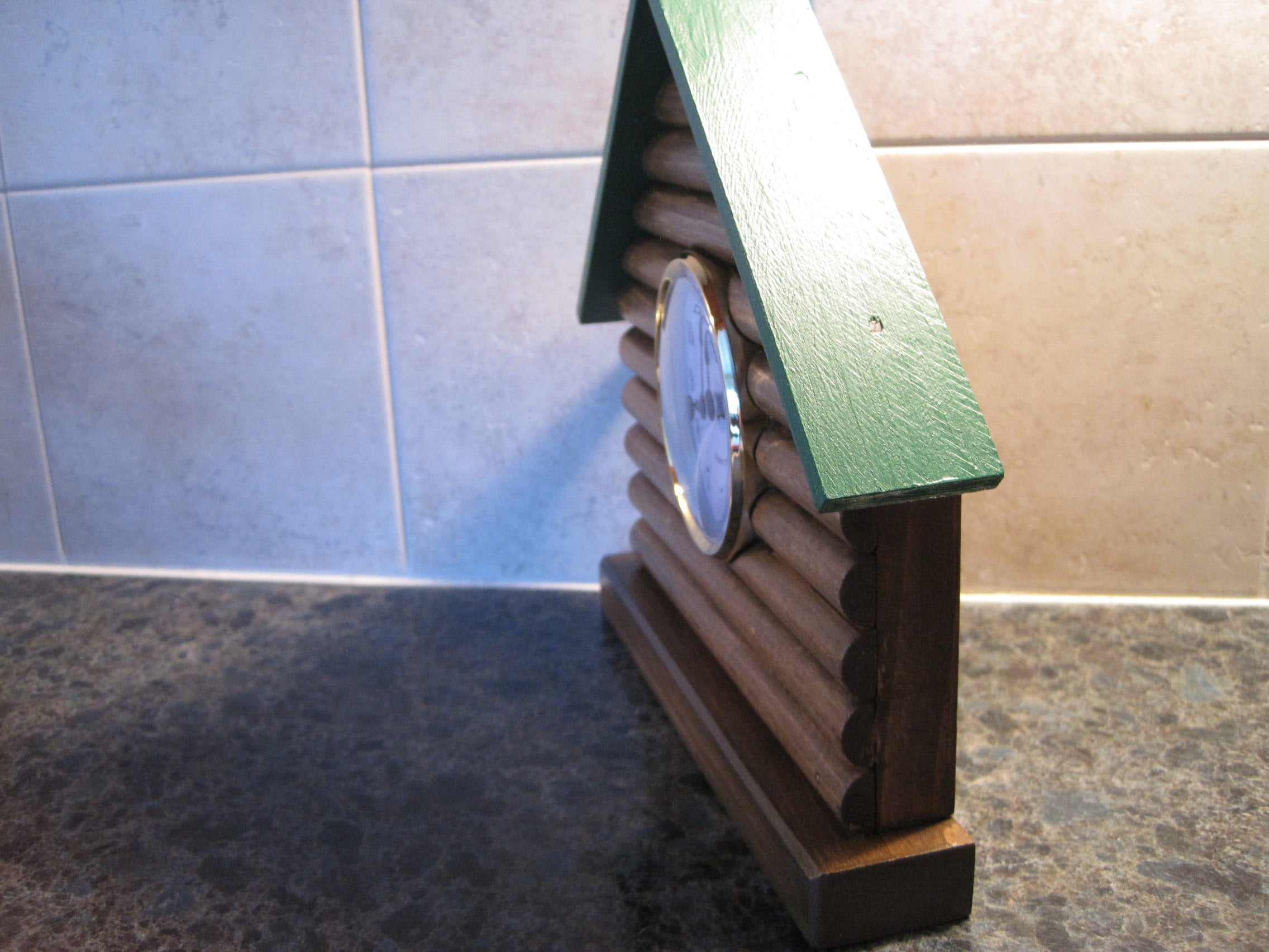 Handmade Log Cabin Clock Dark Brown Quartz Movement battery Hang on a ...