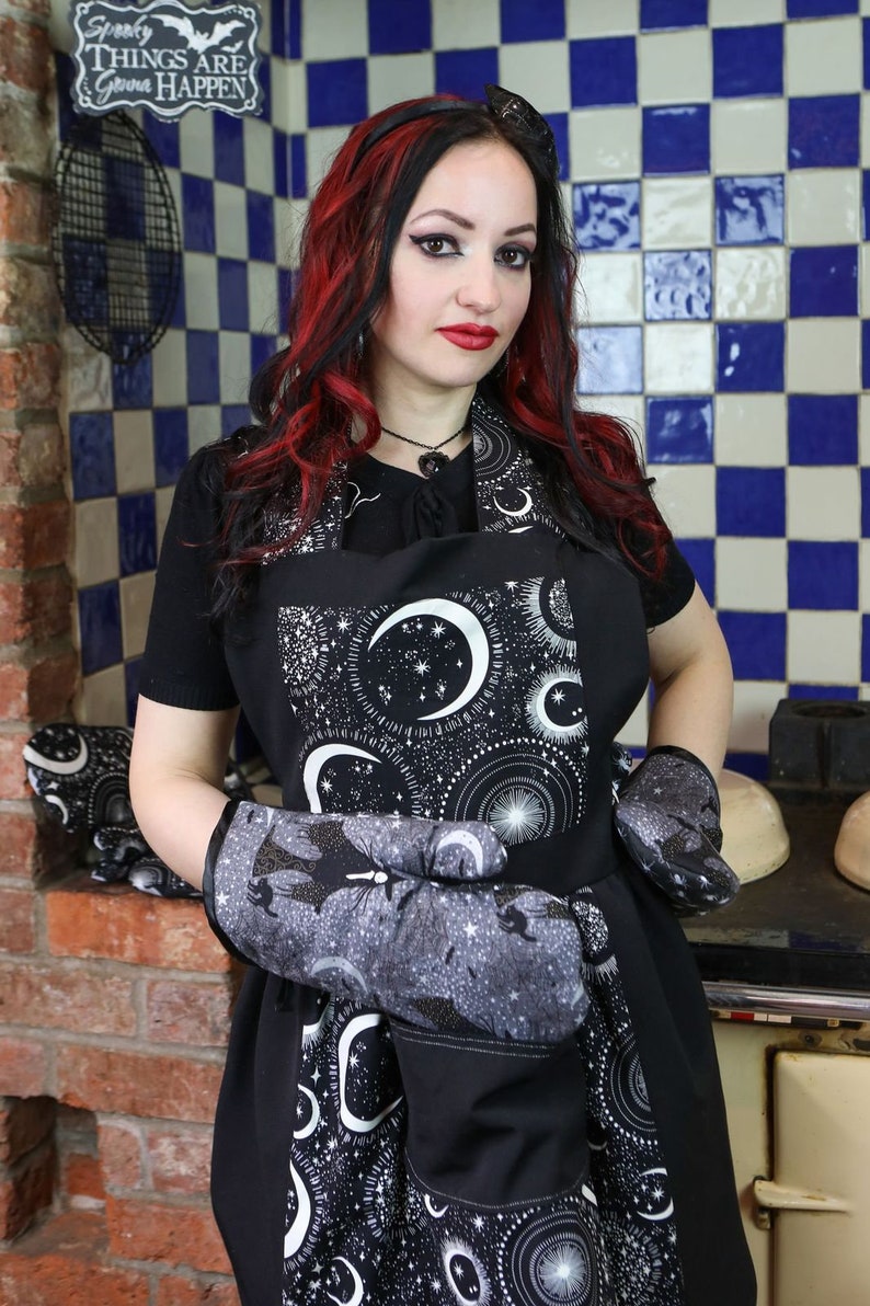 Oven Coven. Luna Apron Goth Kitchen Spooky Gift Kitchen | Etsy