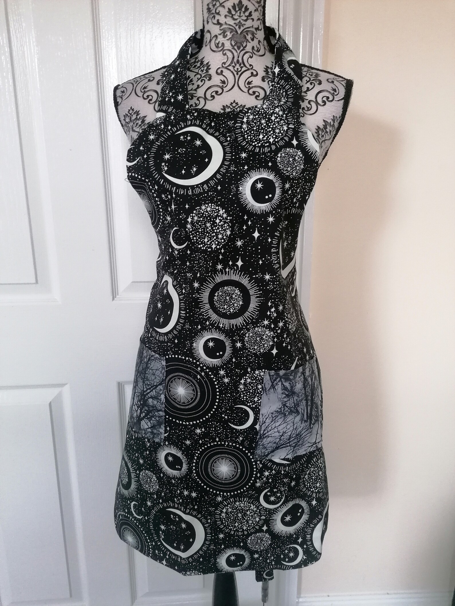 Gothic Apron, Reversible Apron, Moons, Bats, Goth Homeware, Goth ...