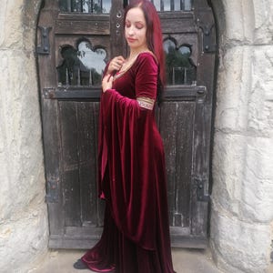 Arwen Cranberry Dress, Elven, Fantasy Gown, Medieval, Cosplay, Larp ...