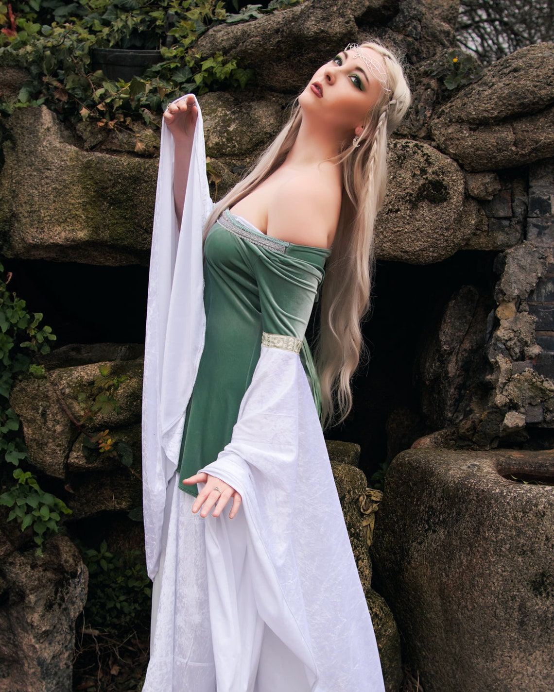 Elven Medieval Dress, Renfaire, Handfasting, Renaissance, Fantasy ...