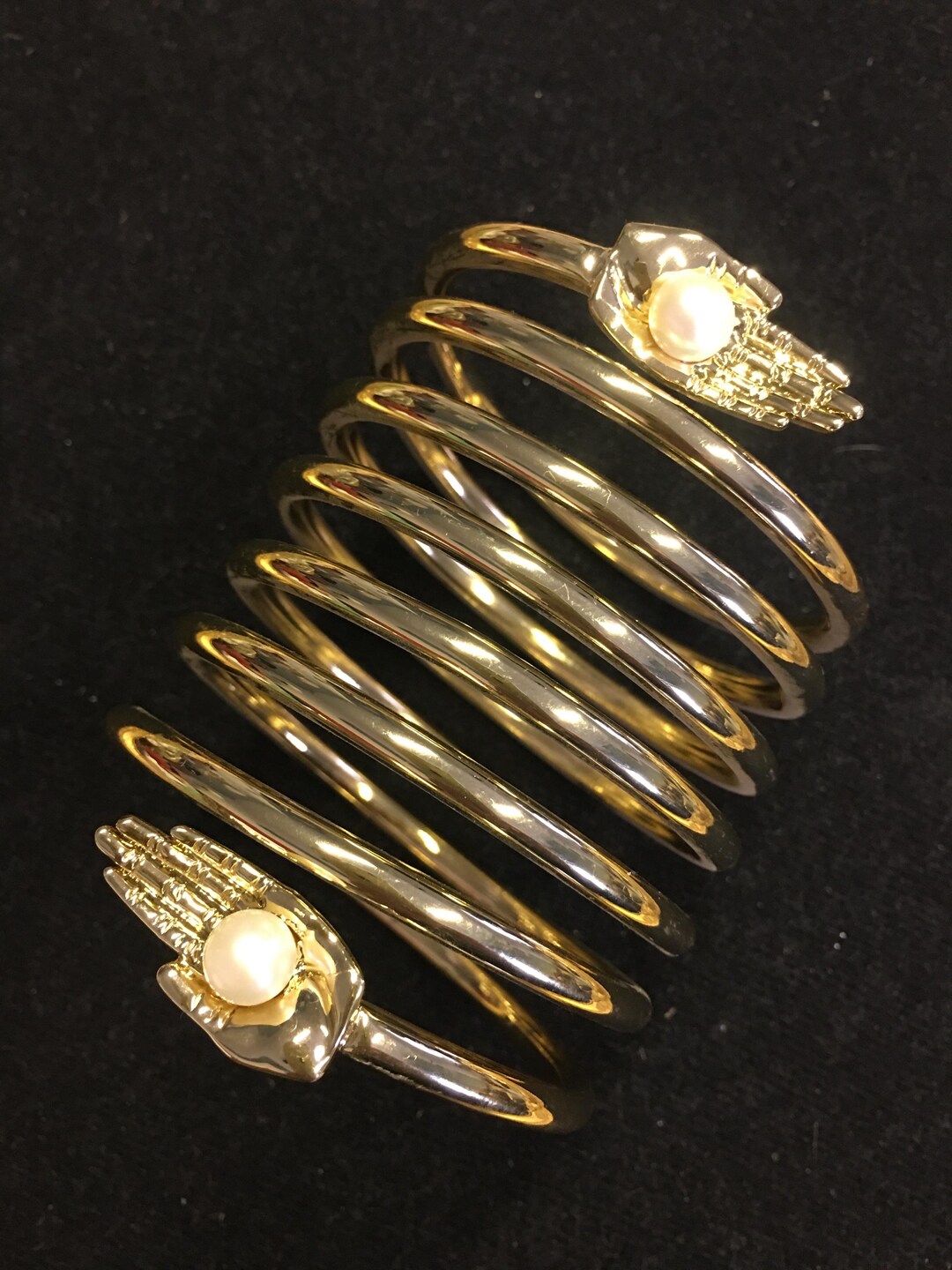 Vintage Fede Bangle, Hand Design Jewelry - Etsy