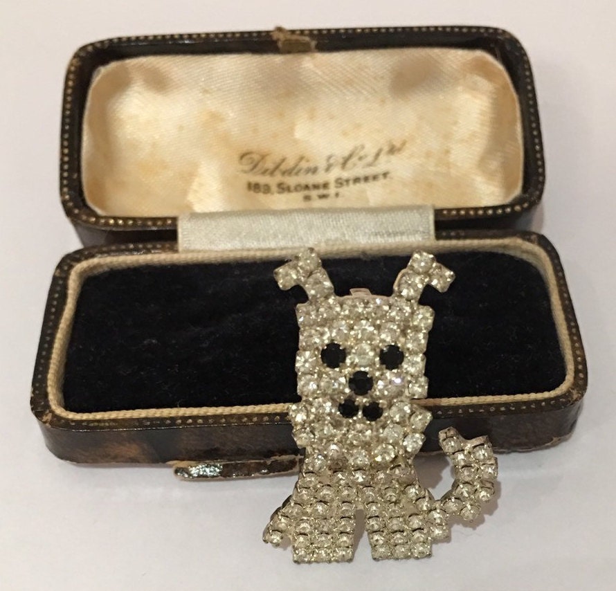 Dog Brooch, Vintage Dog brooch, Dog Jewellery, dog design brooch, Dog ...