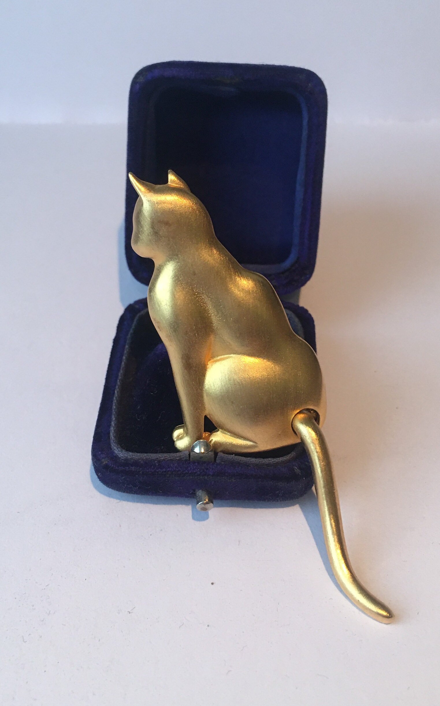 Vintage Cat brooch, Cat Jewellery, Gold Cat brooch, Cat brooch, Cat Pin ...