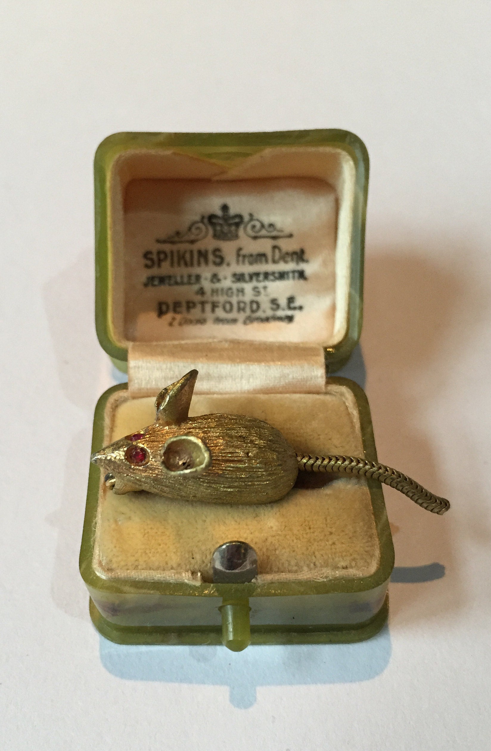 Vintage Mouse brooch, Gold Mouse Brooch, Mouse Jewellery, Mouse Pin ...