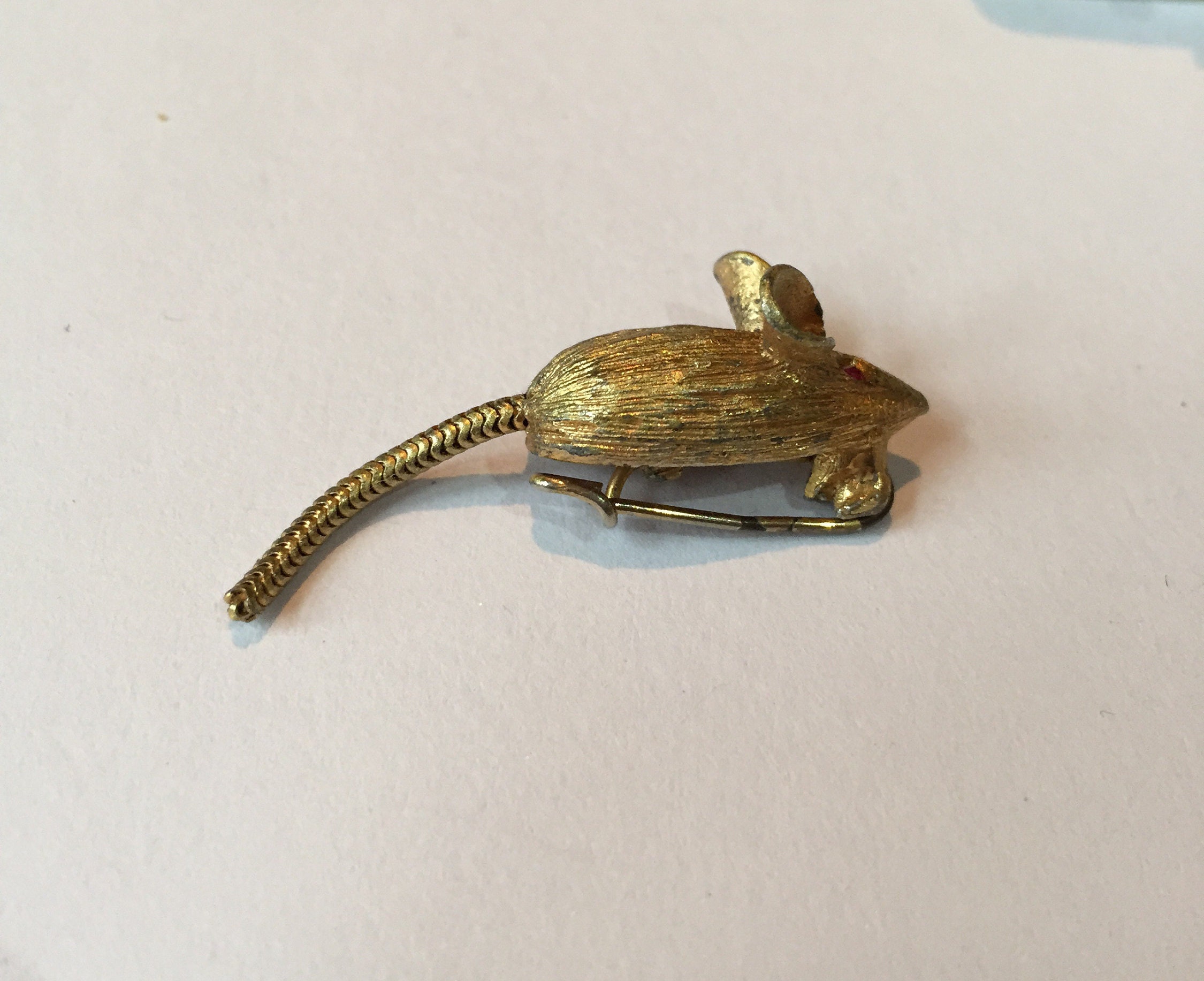 Vintage Mouse brooch, Gold Mouse Brooch, Mouse Jewellery, Mouse Pin ...