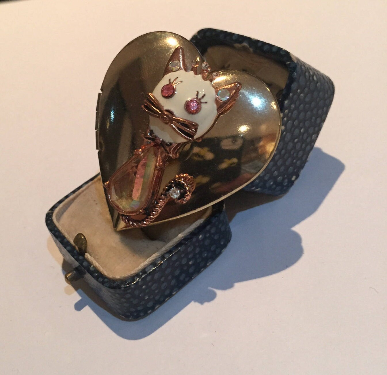 Reserved Poison Ring, Cat Poison Ring, Cat Locket Ring, Vintage Gold ...