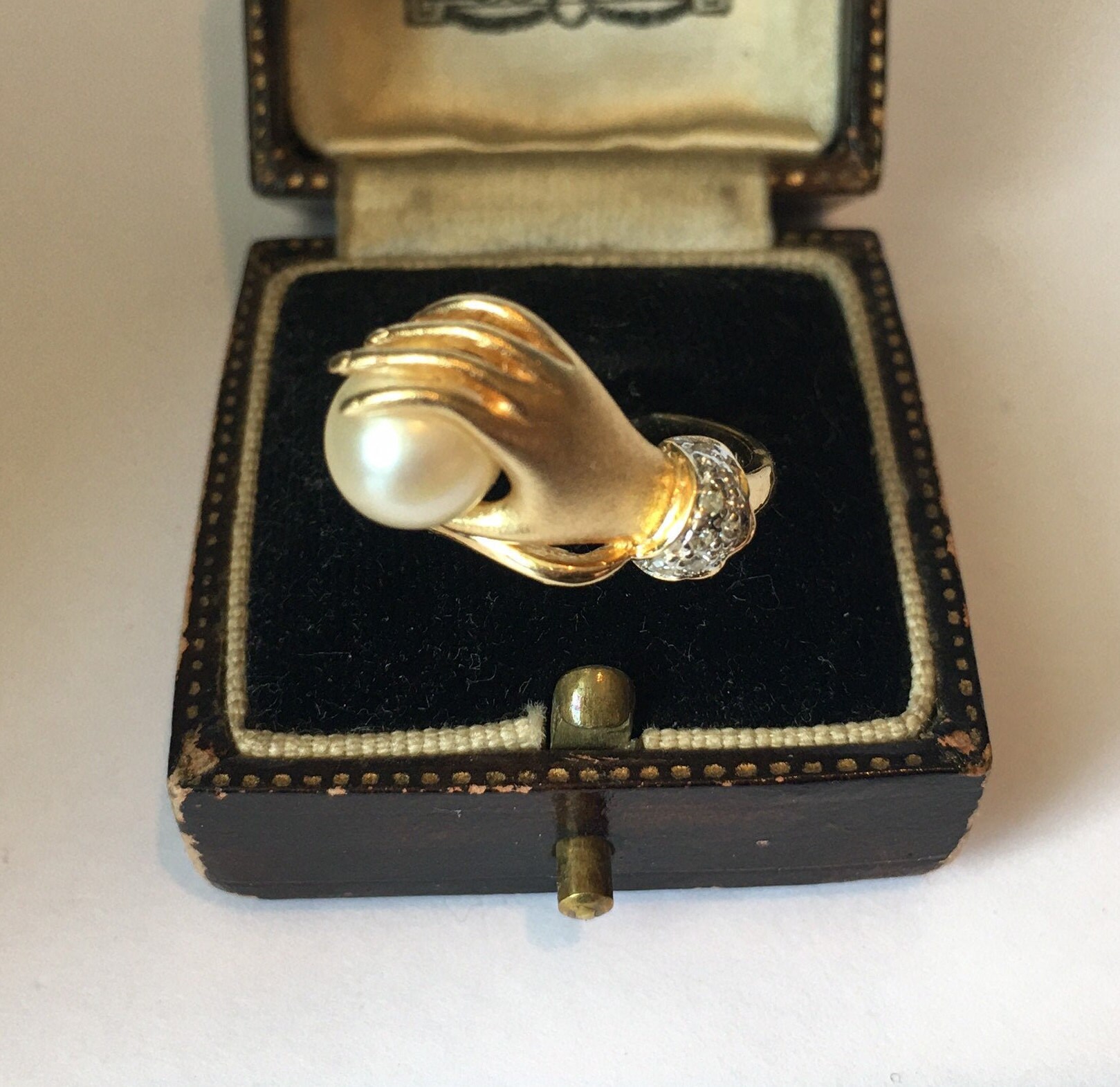 Vintage Hand Ring, Diamond Hand Ring, 14 Ct Gold, Diamond Ring, Pearl ...