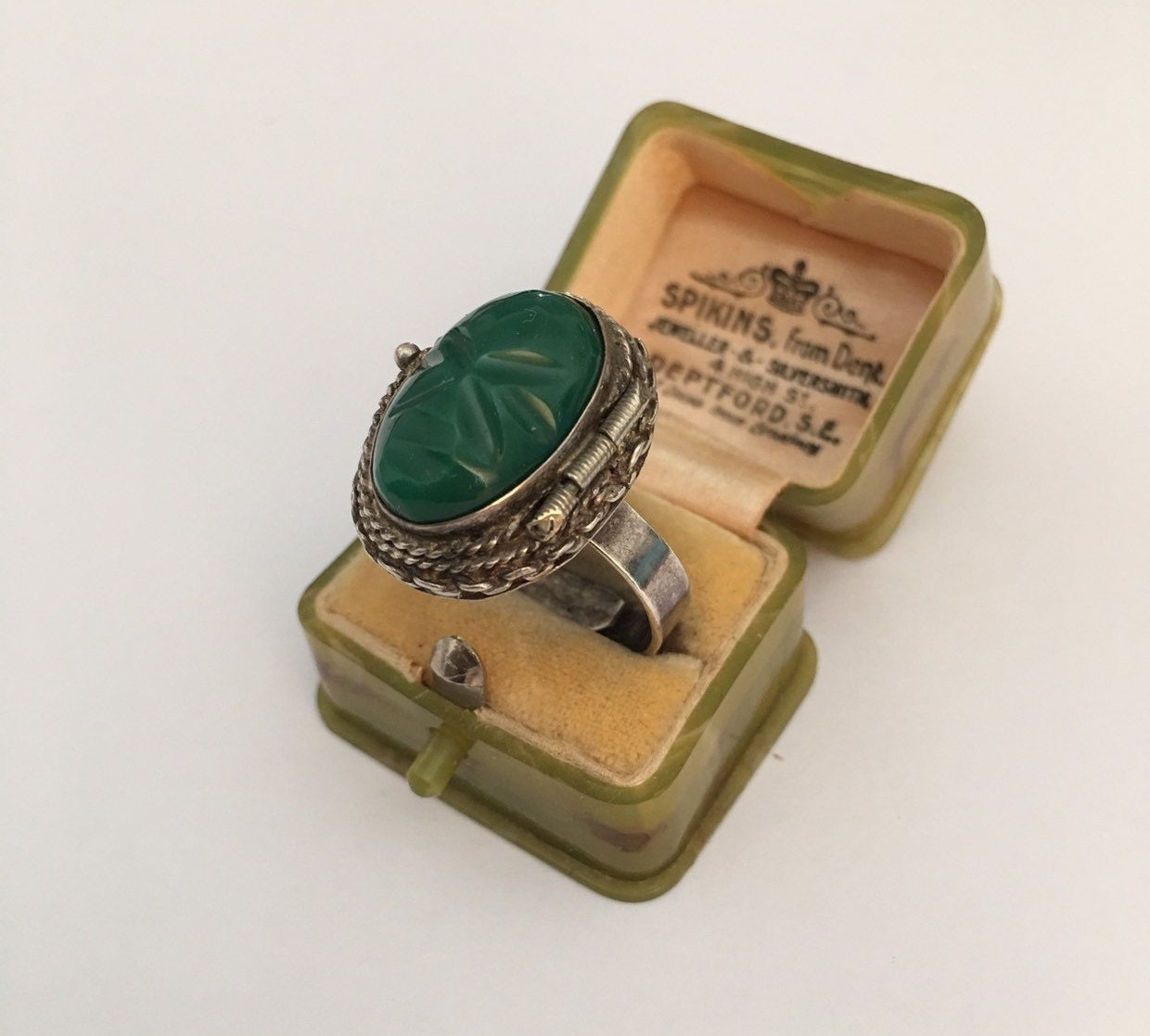 Vintage Poison Ring, Vintage Silver Poison ring, Carved Face Ring ...