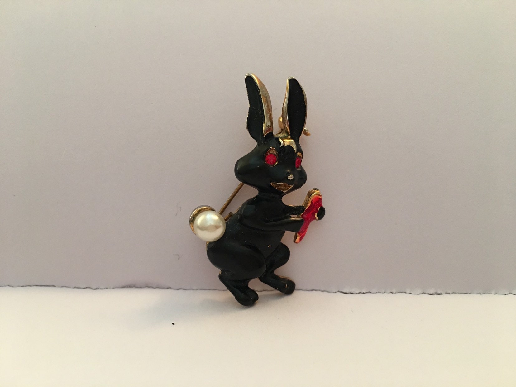 Vintage Rabbit Brooch, Rabbit brooch, Easter rabbit pin, Easter Brooch ...