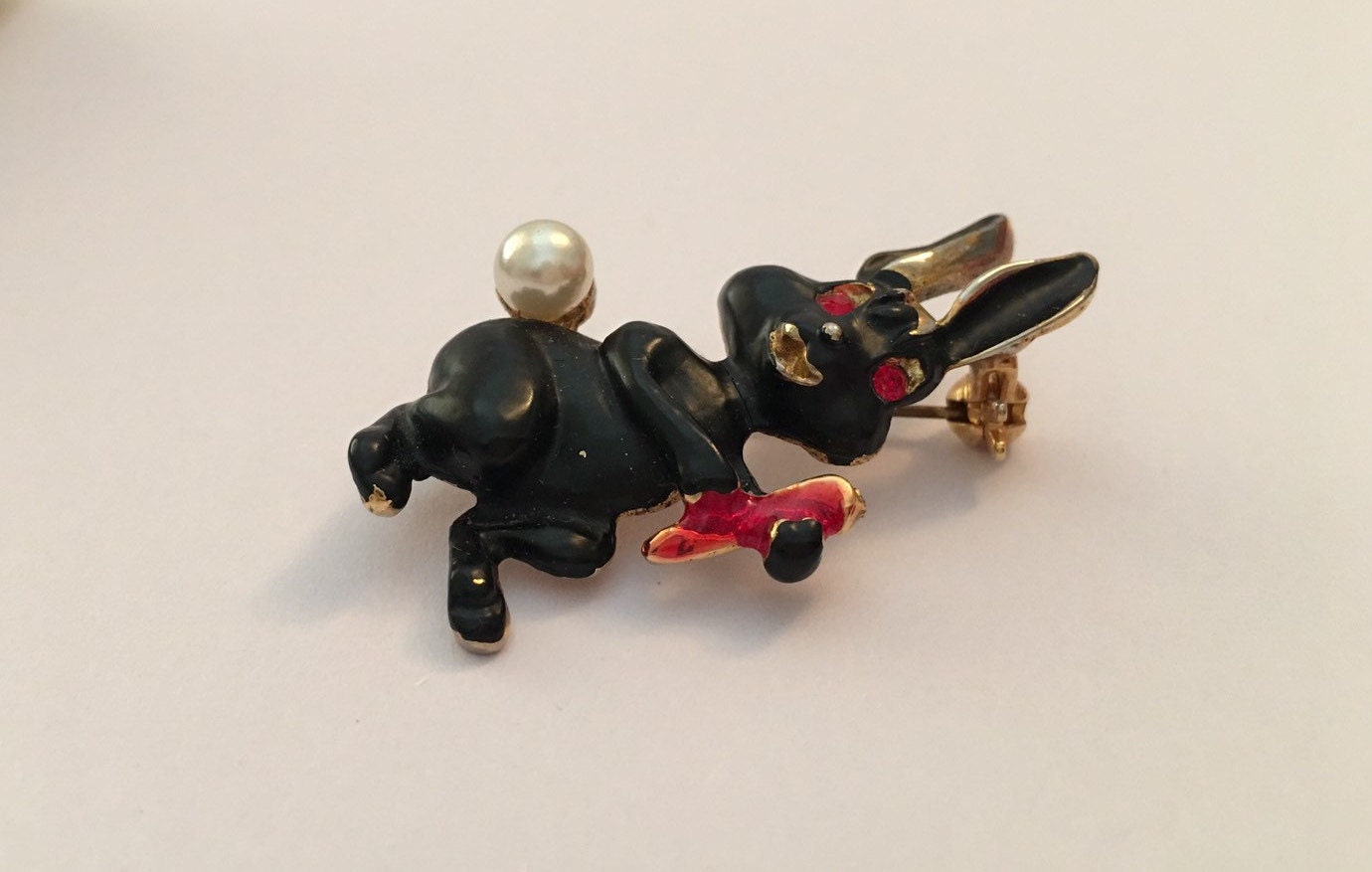 Vintage Rabbit Brooch, Rabbit brooch, Easter rabbit pin, Easter Brooch ...