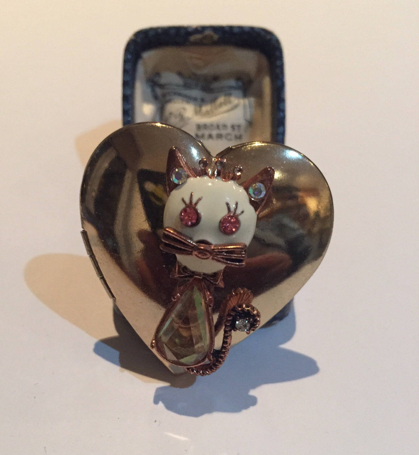 Reserved Poison Ring, Cat Poison Ring, Cat Locket Ring, Vintage Gold ...