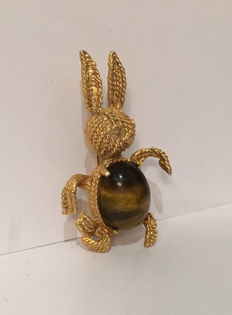Vintage Rabbit brooch, Gold Rabbit Brooch, Easter Pin,Rabbit pin ...